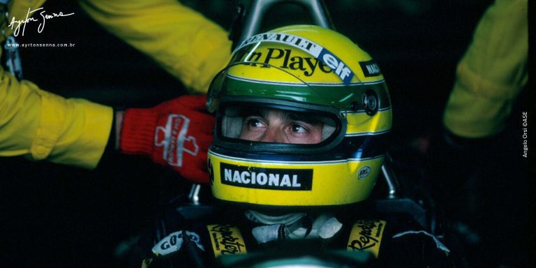 The story behind the design of Ayrton Senna’s helmet, the most iconic ...