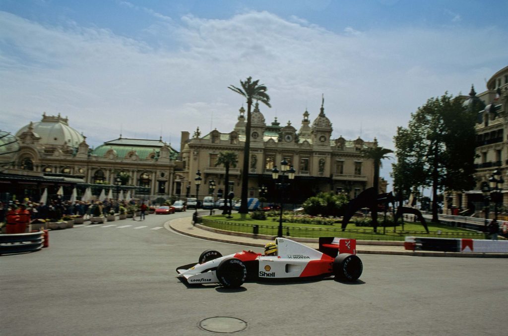 Victory with a lap on Alain Prost – Ayrton Senna